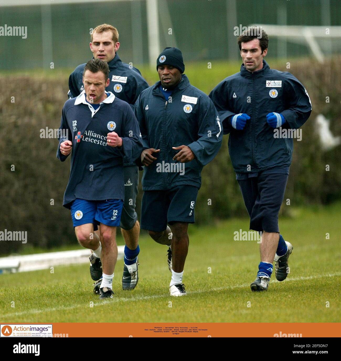 Frank sinclair and paul dickov hi-res stock photography and images - Alamy