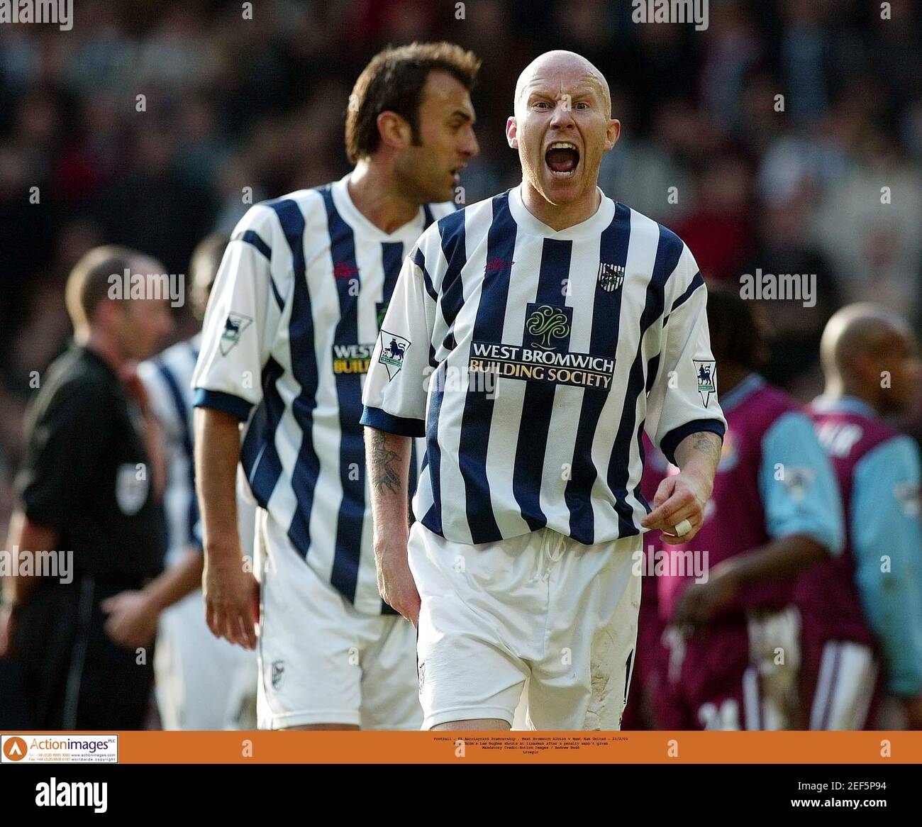 Sport football lee hughes hi-res stock photography and images - Alamy