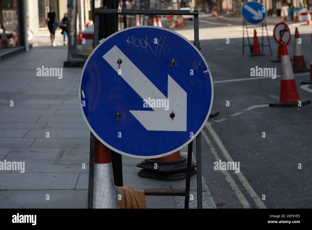 London Streets and Signs Stock Photo - Alamy