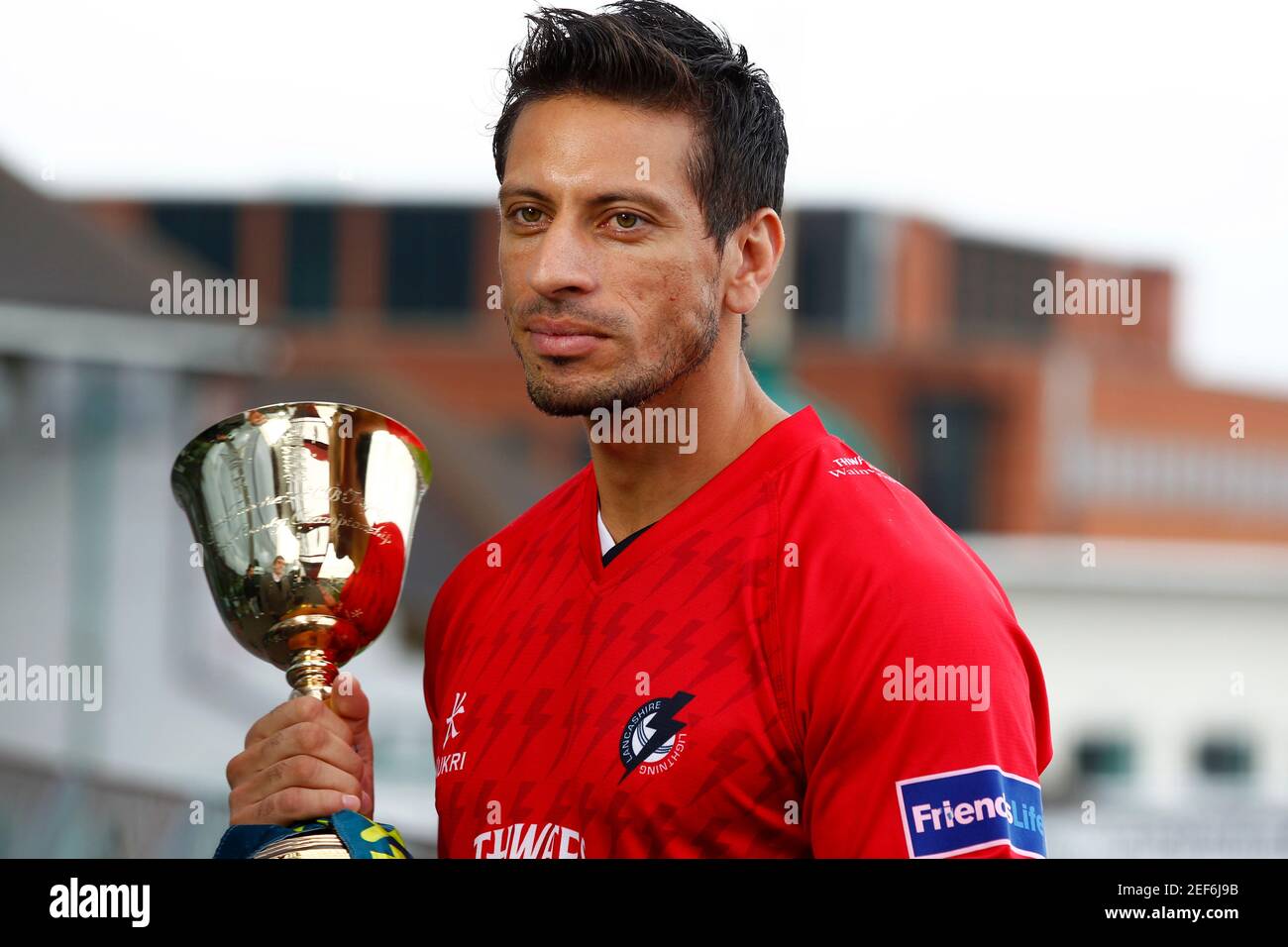 Cricket lancashire 1 hi-res stock photography and images - Alamy