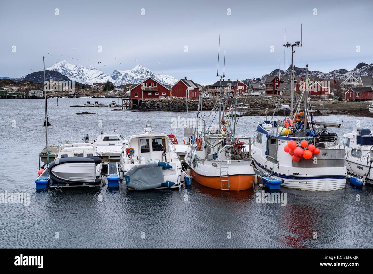 Barco noruega oceano hi-res stock photography and images - Alamy