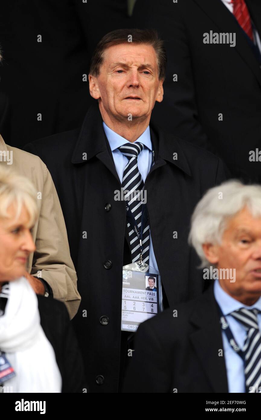 Uefa technical director hi-res stock photography and images - Alamy