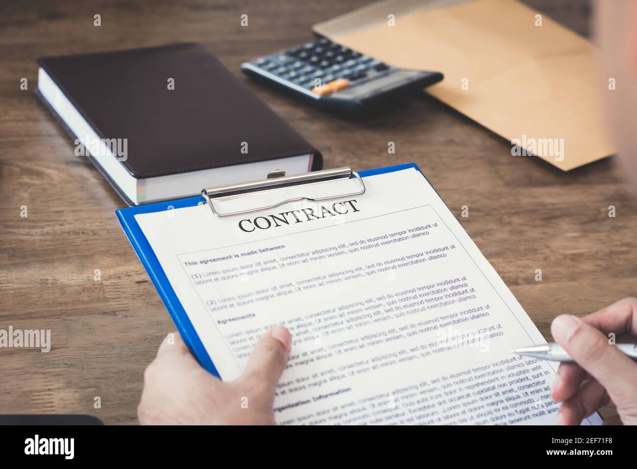 Employee sign hi-res stock photography and images - Alamy