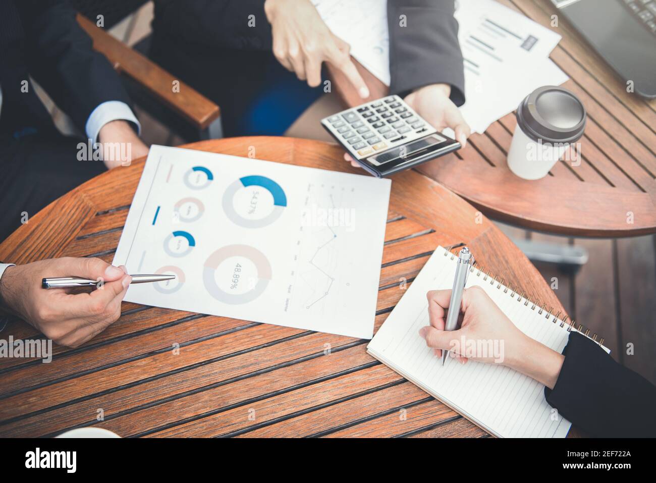 Calculating table hi-res stock photography and images - Alamy