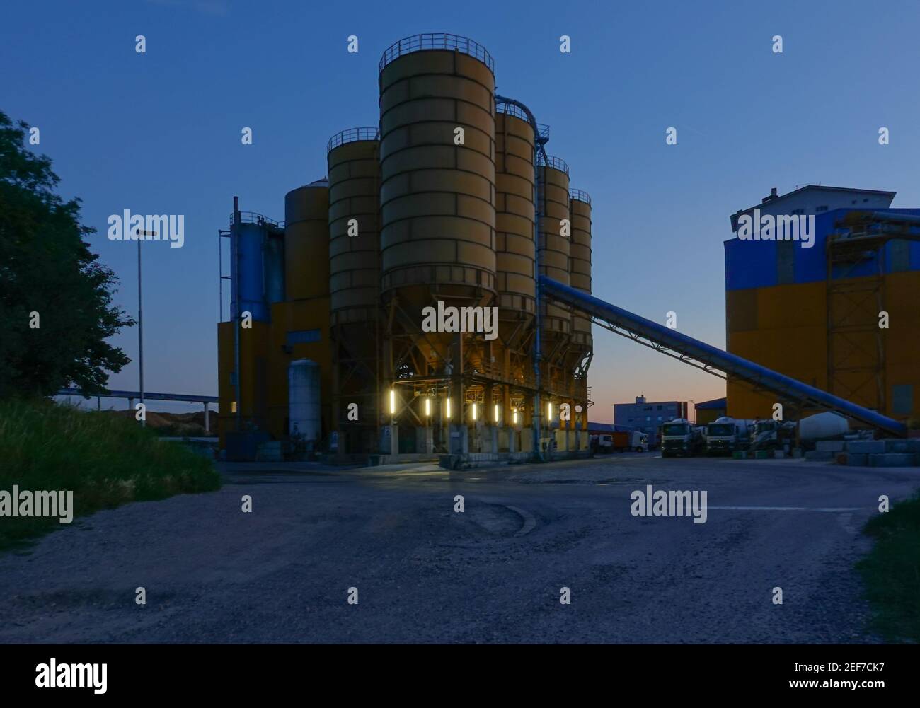 Wien, Alberner Hafen // Vienna, River Danube, Albern Harbour Stock ...