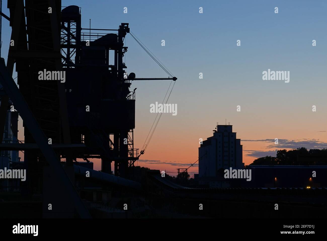 Wien, Alberner Hafen // Vienna, River Danube, Albern Harbour Stock ...