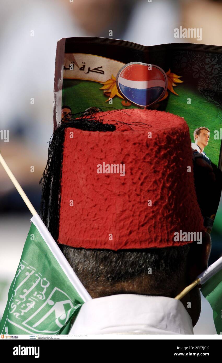 Wearing a fez hi-res stock photography and images - Alamy