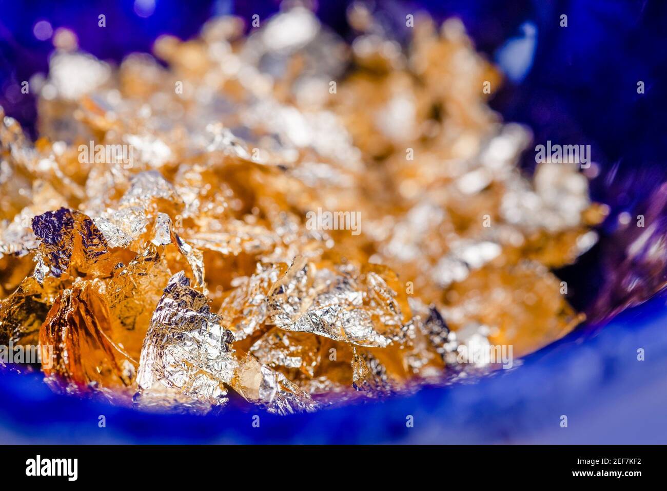 Gold flakes background hi-res stock photography and images - Alamy