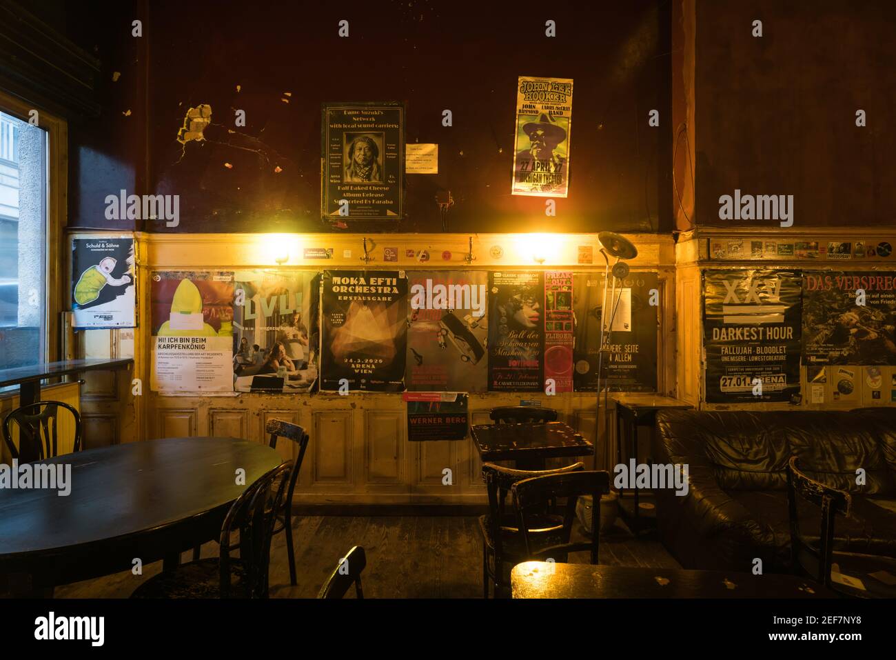 Wien, Cafe 'Anno', Lerchenfelderstraße 132 Stock Photo - Alamy