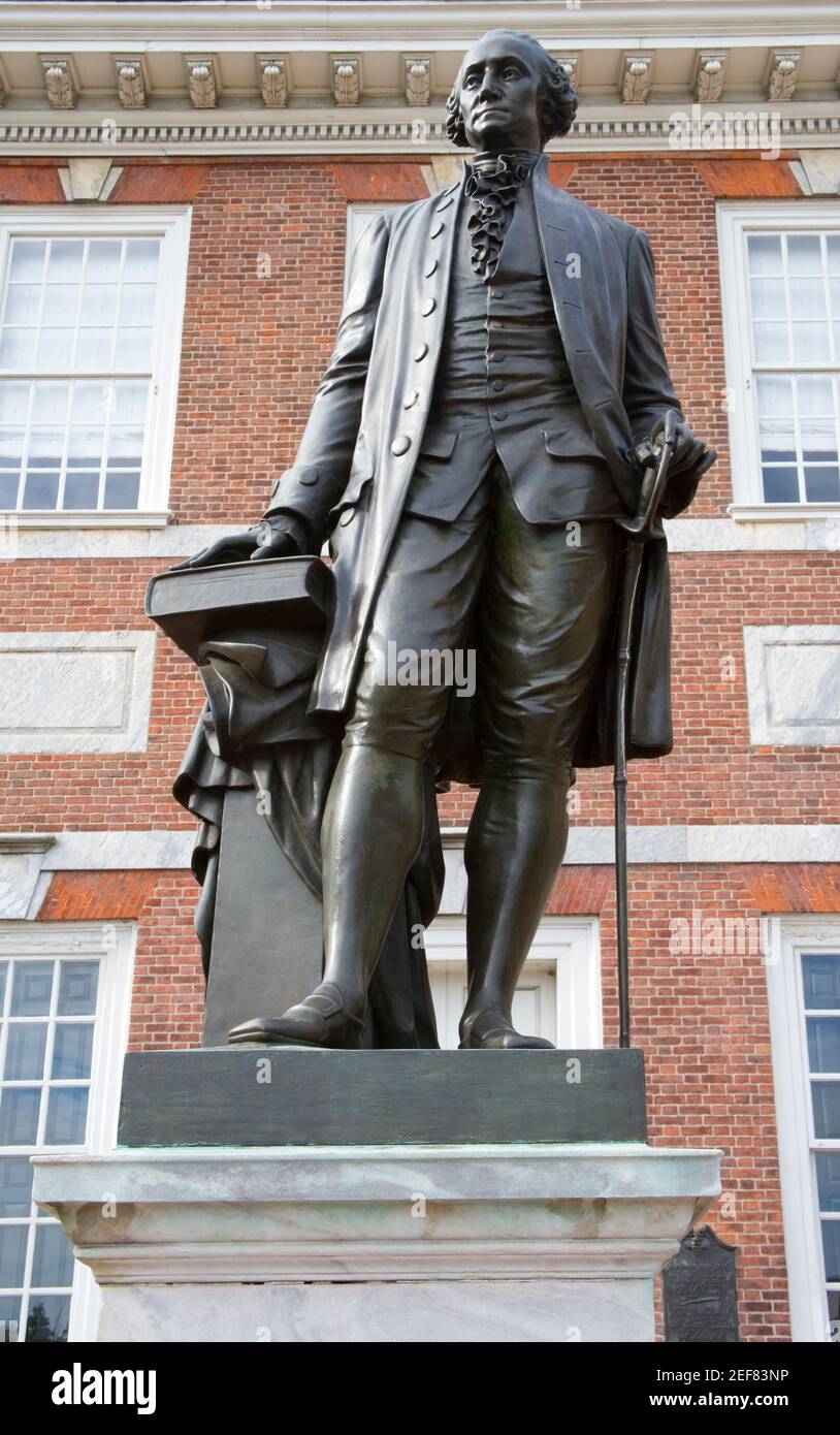 Statue george washington philadelphia hi-res stock photography and ...