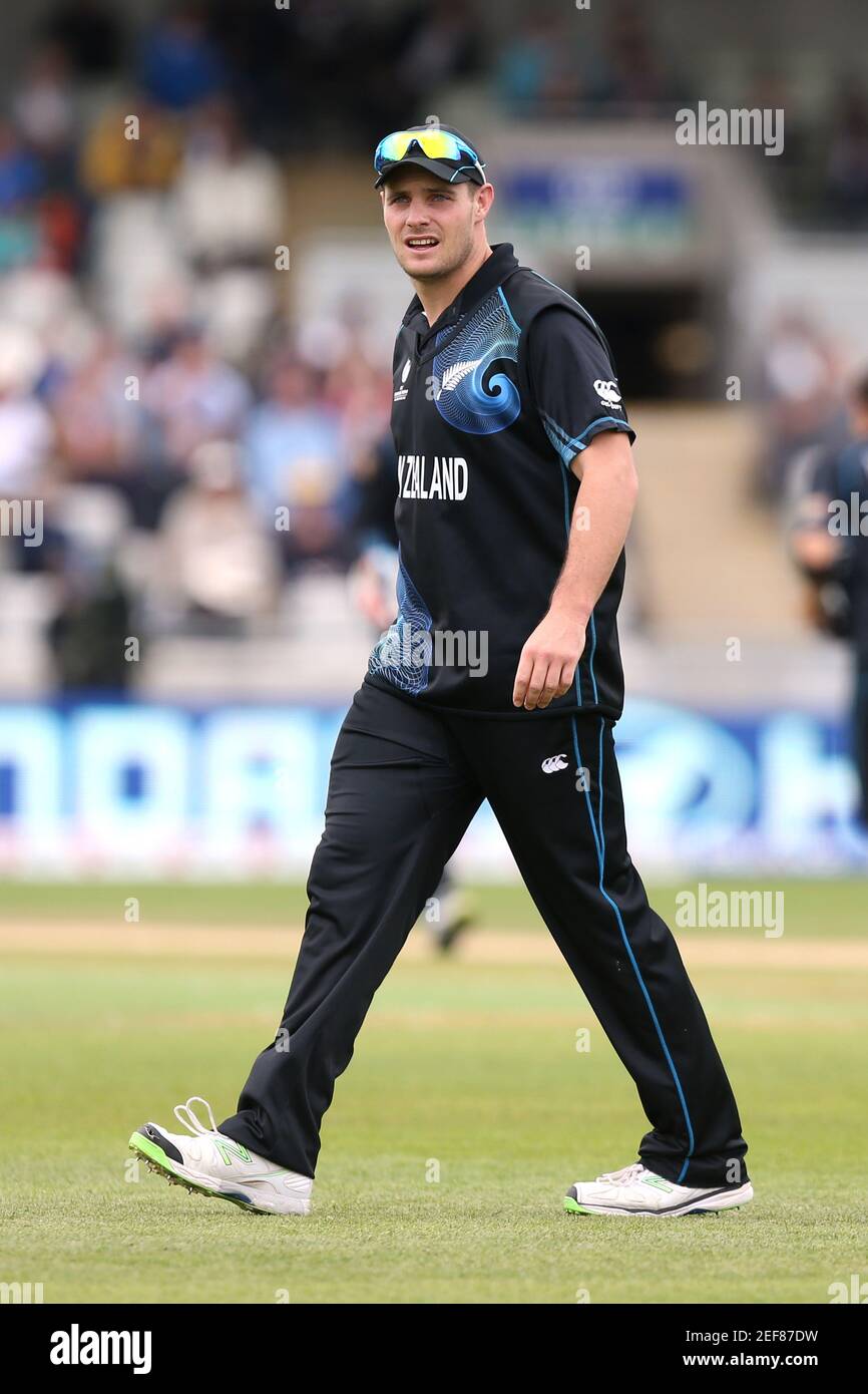 New Zealands Mitchell Mcclenaghan High Resolution Stock Photography and ...