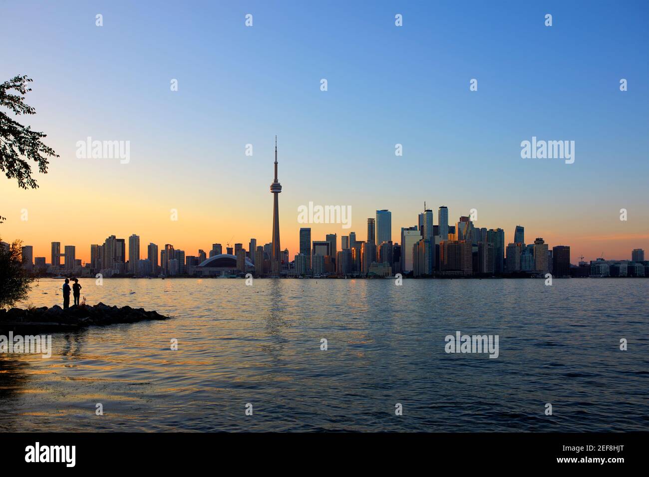 Skyline of Toronto with the iconic CN Tower, Ontario, Canada Stock ...