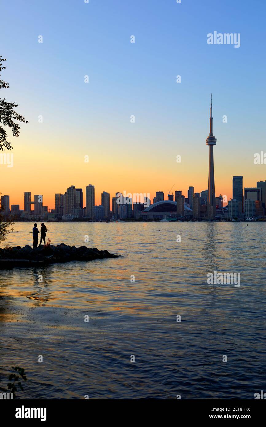Skyline of Toronto with the iconic CN Tower, Ontario, Canada Stock ...