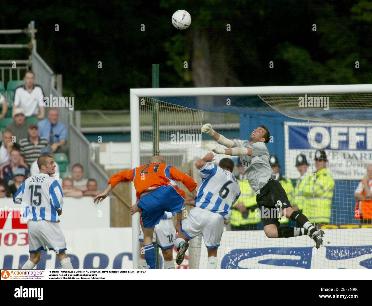 Robert beckwith hi-res stock photography and images - Alamy