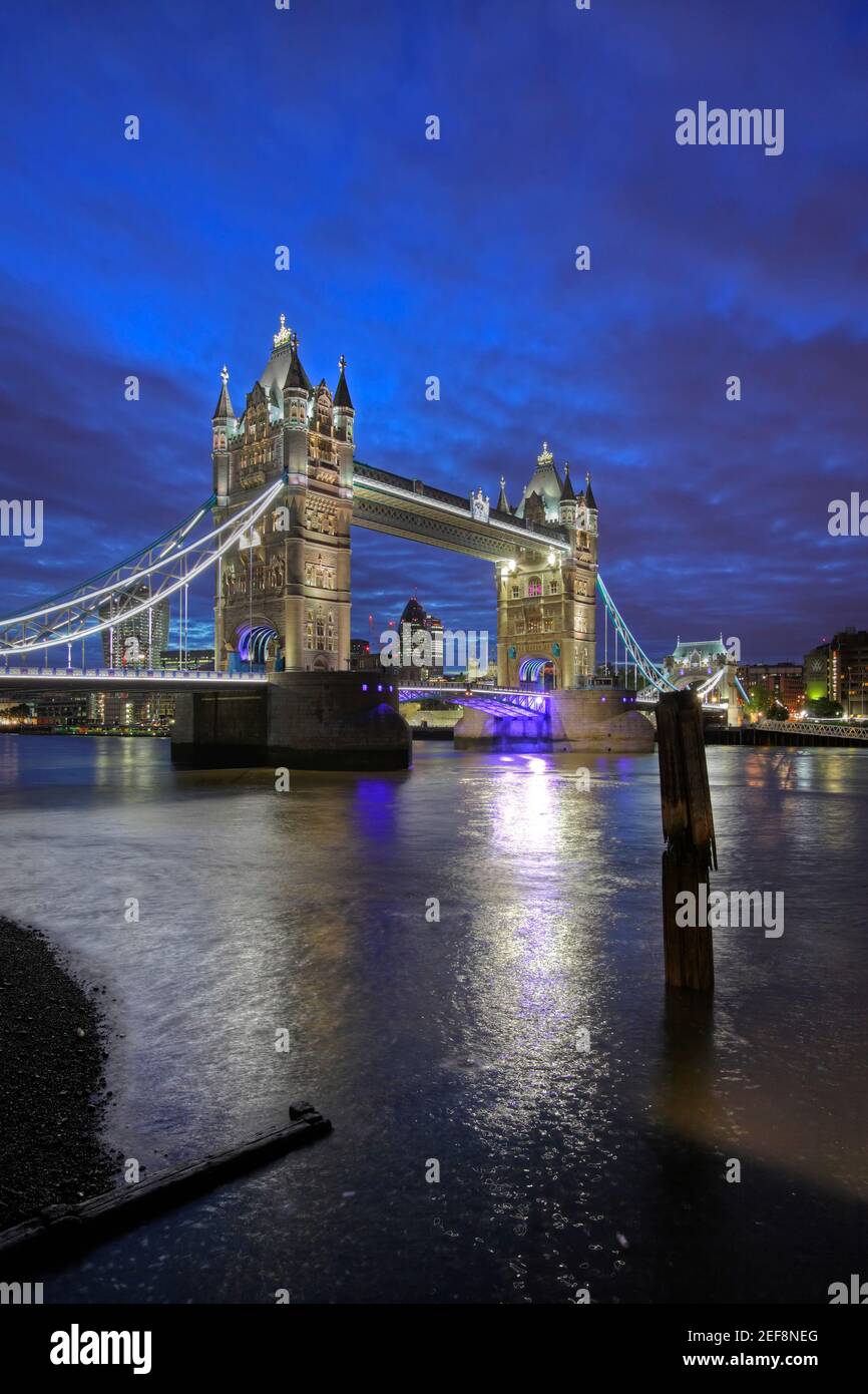 Iconic london scenery hi-res stock photography and images - Alamy