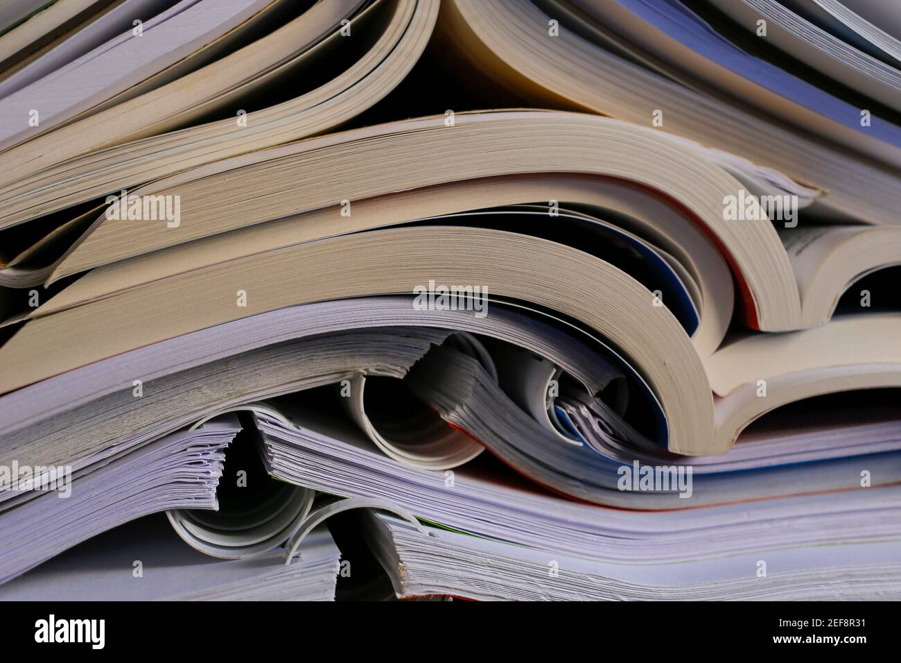 Magazine pages side view hi-res stock photography and images - Alamy