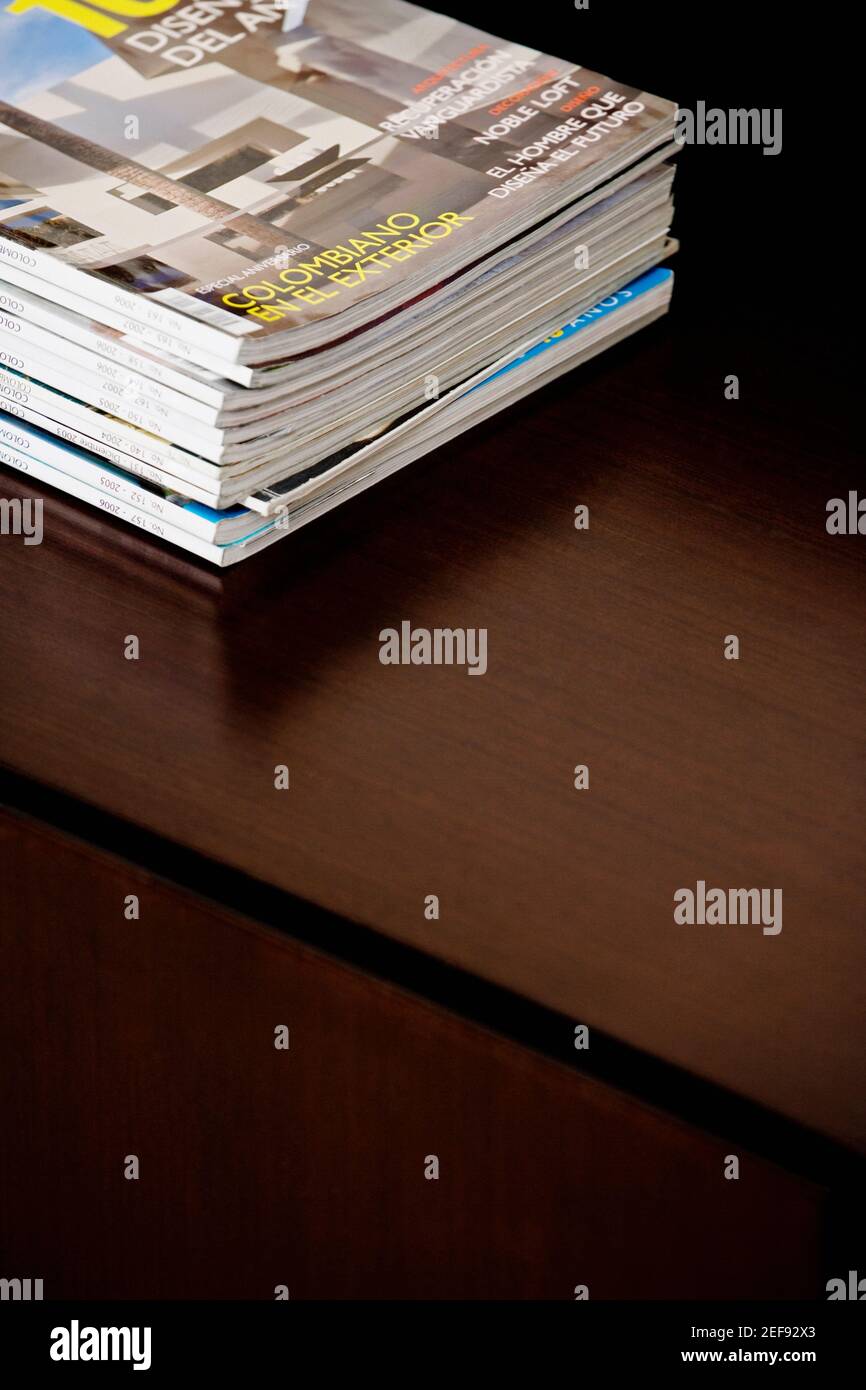 Magazine table coffee hi-res stock photography and images - Alamy