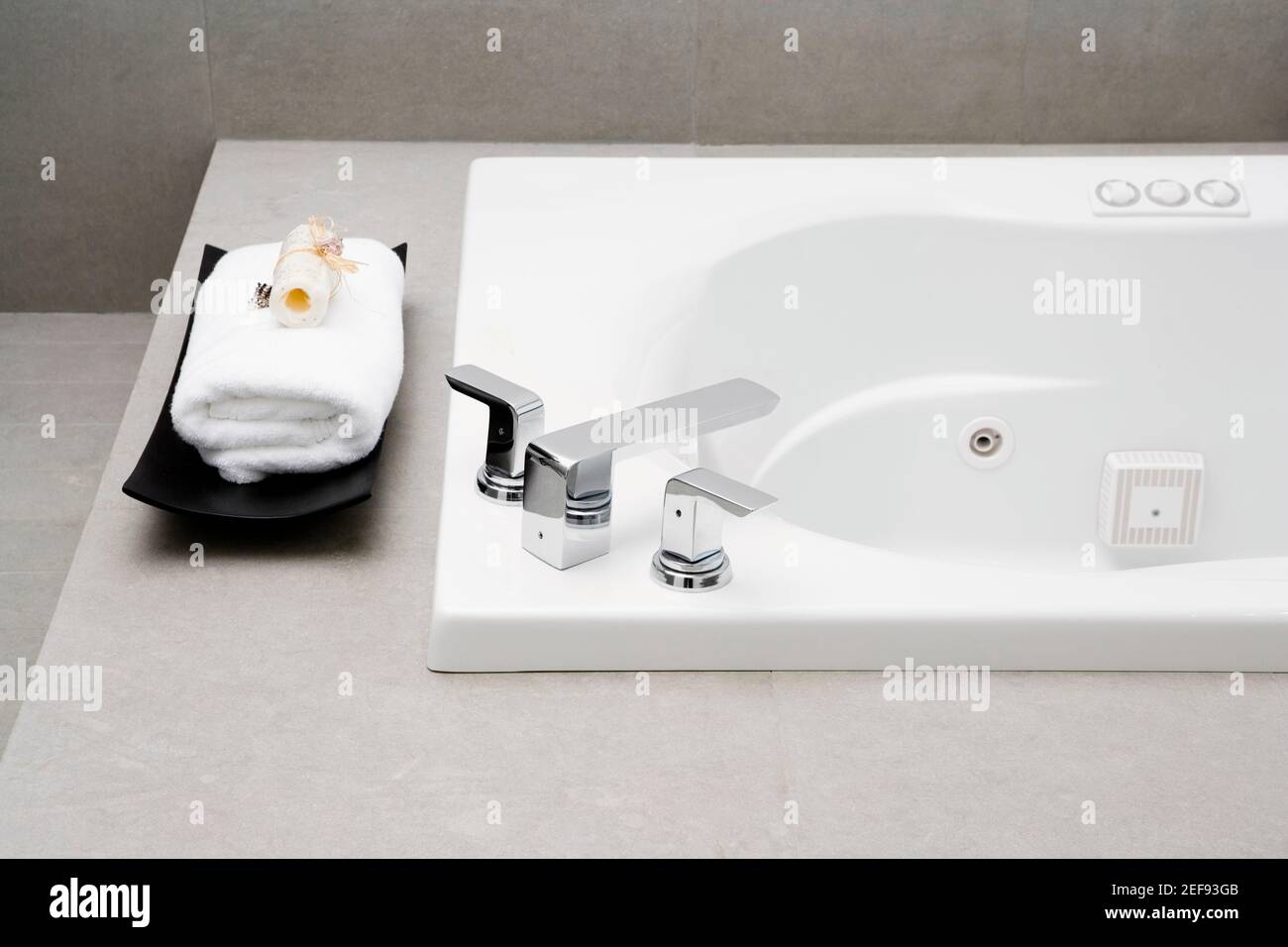 High angle view of a bathtub in the bathroom Stock Photo - Alamy