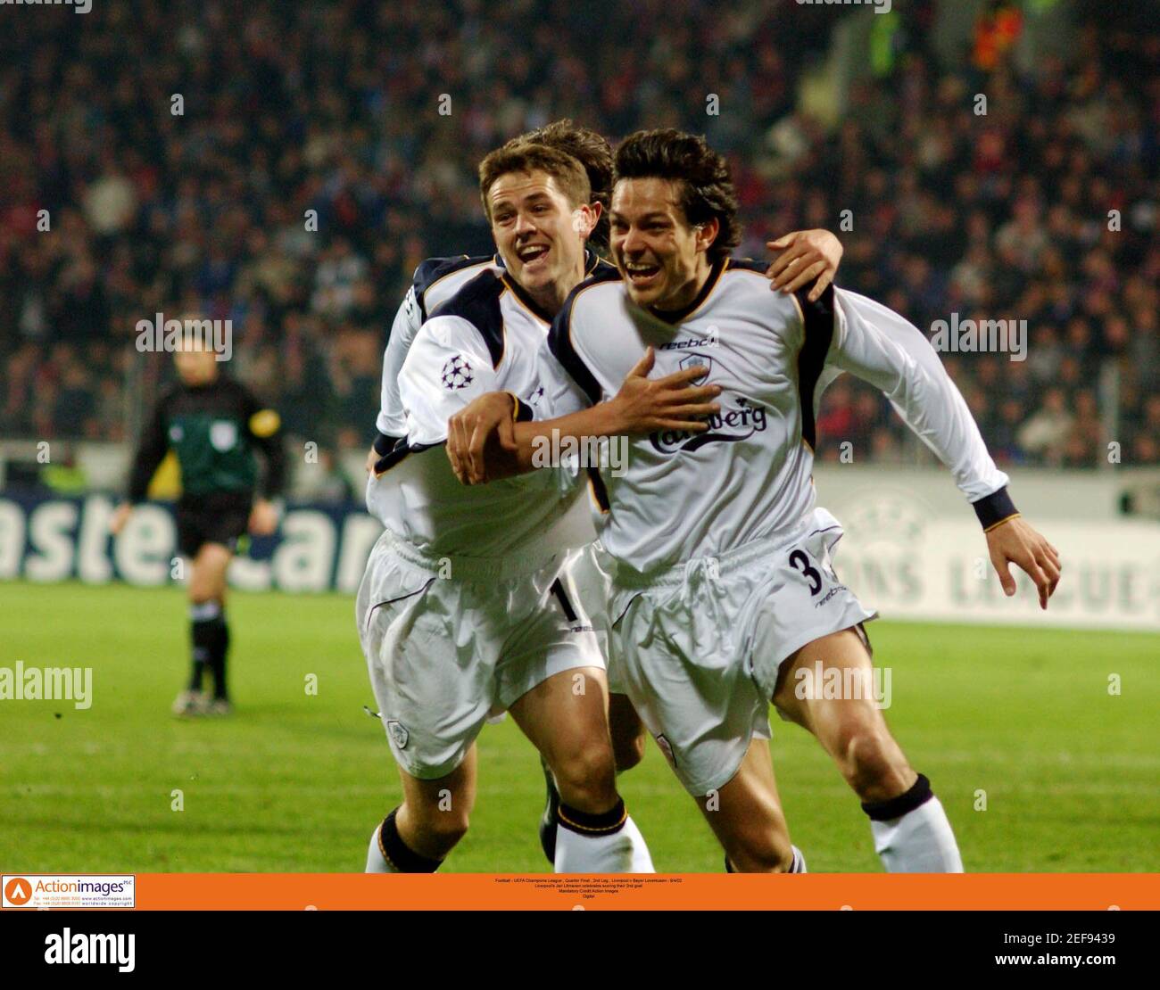 Liverpools jari litmanen celebrates hi-res stock photography and images ...