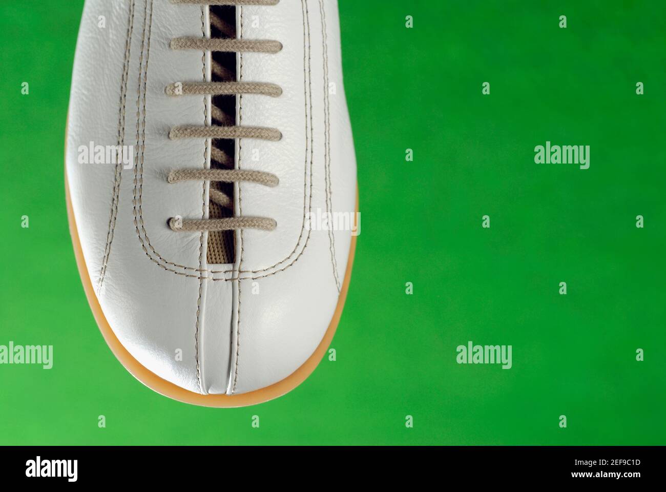 Shoe shot from above hi-res stock photography and images - Alamy