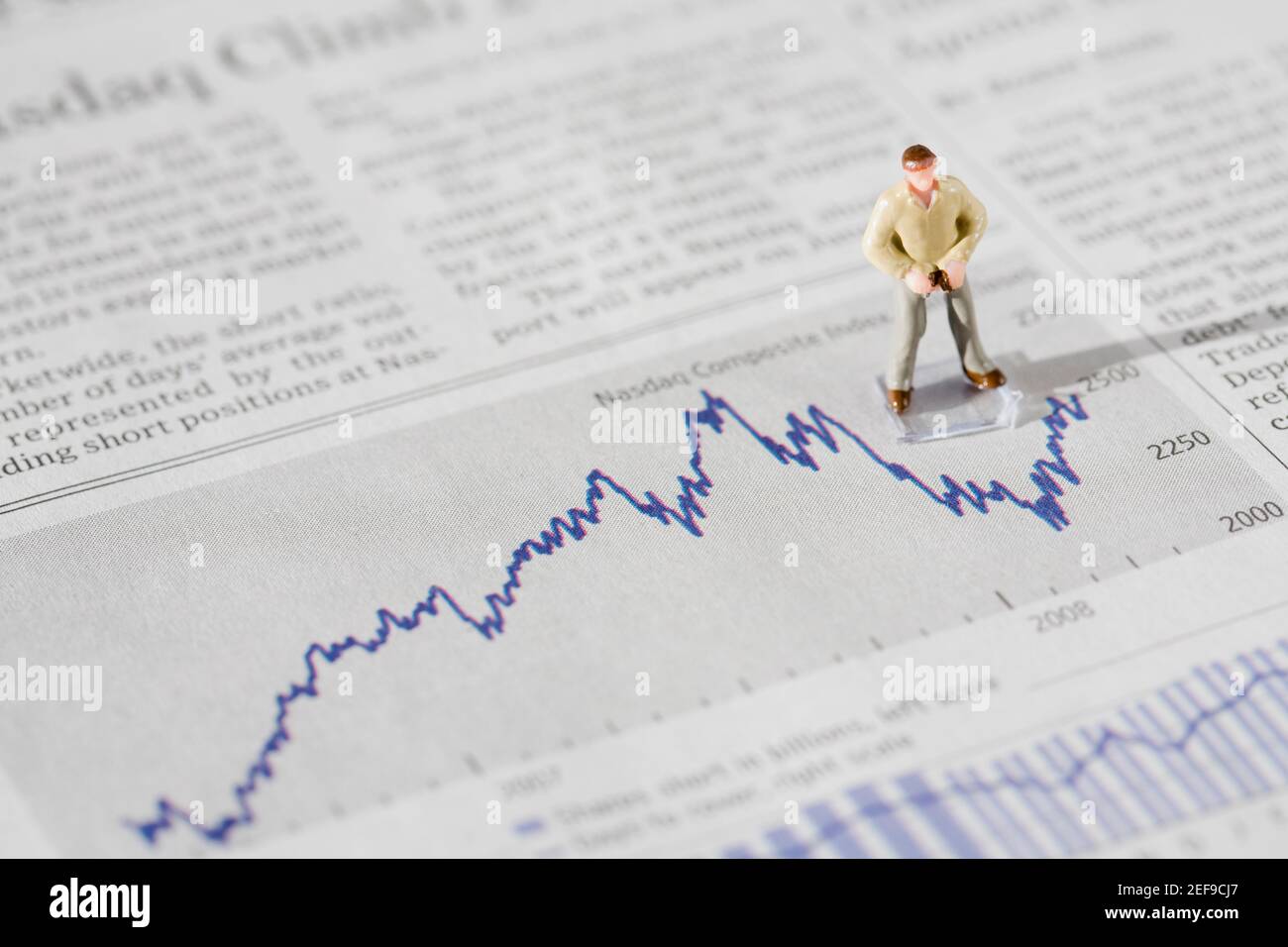 Economics graph on newspaper hi-res stock photography and images - Alamy