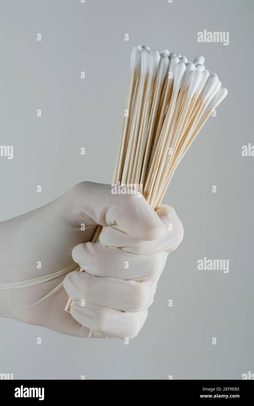 Surgical swab hi-res stock photography and images - Alamy