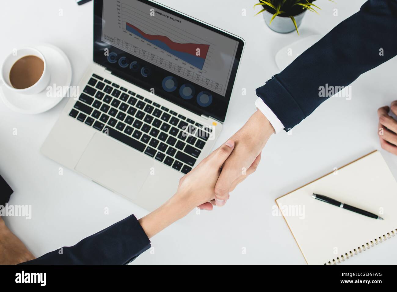 Top view meeting table handshake hi-res stock photography and images ...