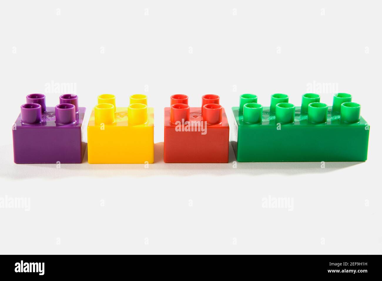 Block colors hi-res stock photography and images - Alamy