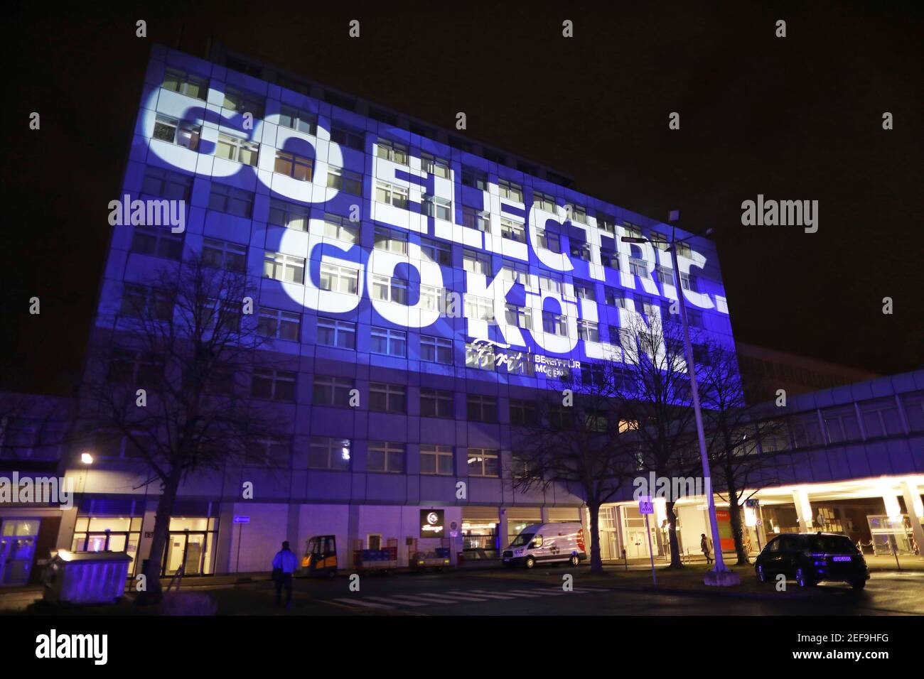 World’s first electric car hi-res stock photography and images - Alamy