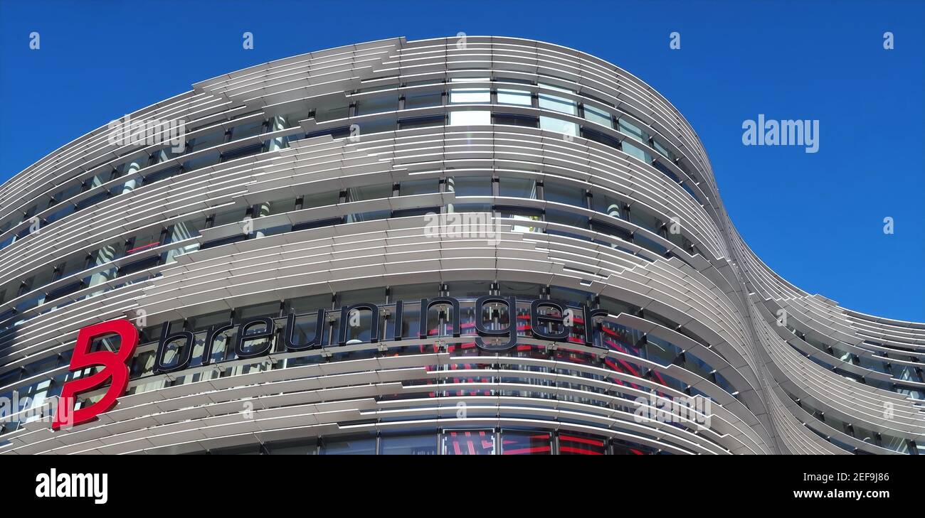Beautiful architecture of the Breuninger shop in Duesseldorf Stock ...