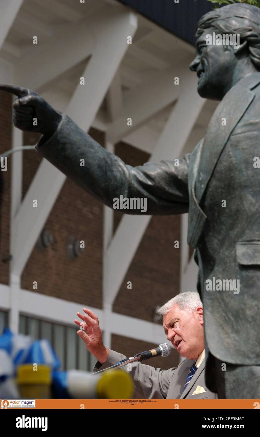 In honour sir bobby robson hi-res stock photography and images - Alamy