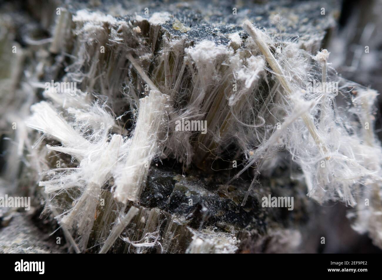 Asbestos insulation hi-res stock photography and images - Alamy