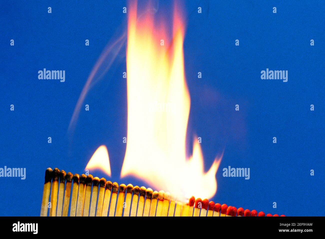 Row matchsticks burning hi-res stock photography and images - Alamy