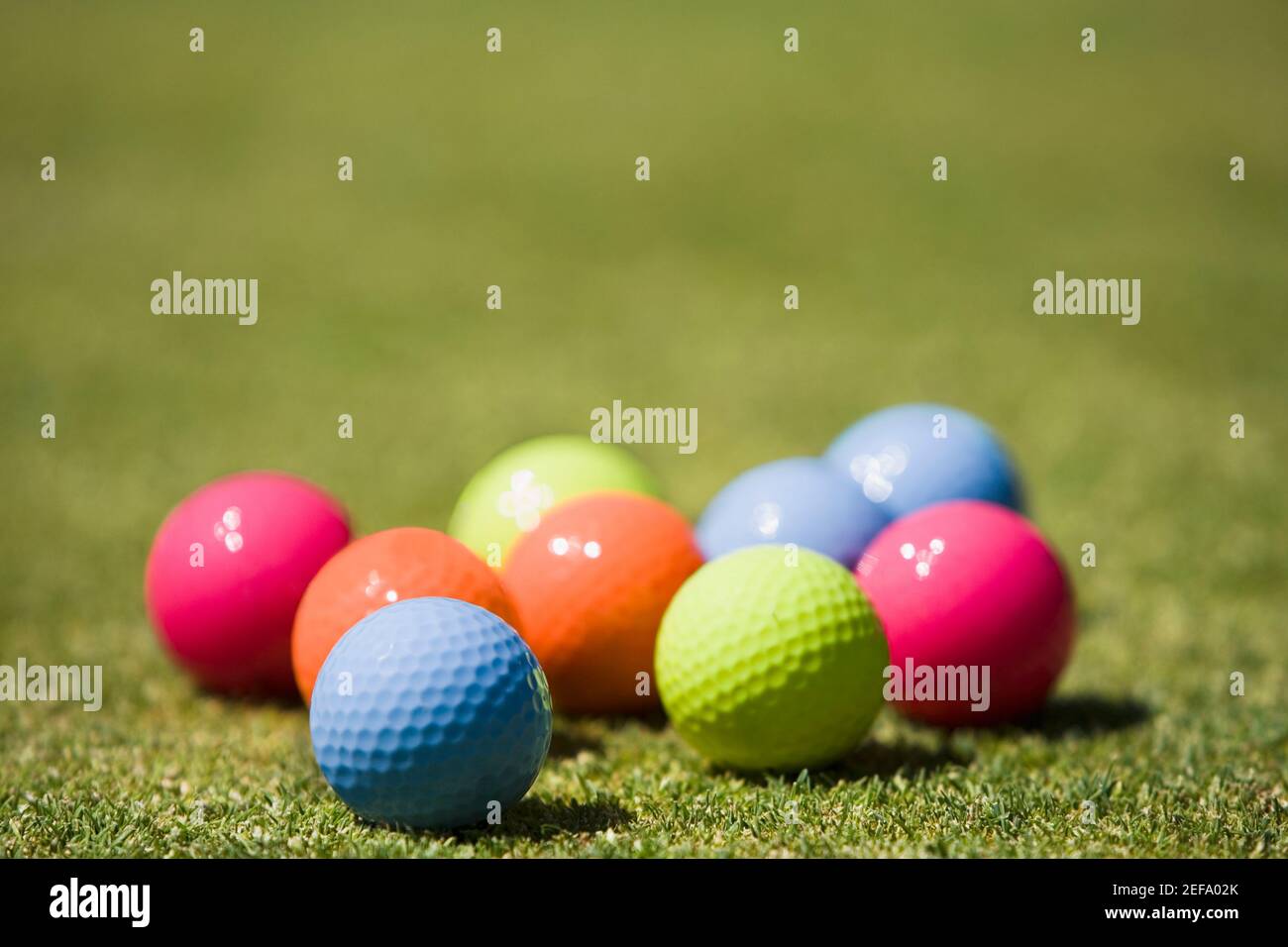 Close up golf balls hi-res stock photography and images - Alamy