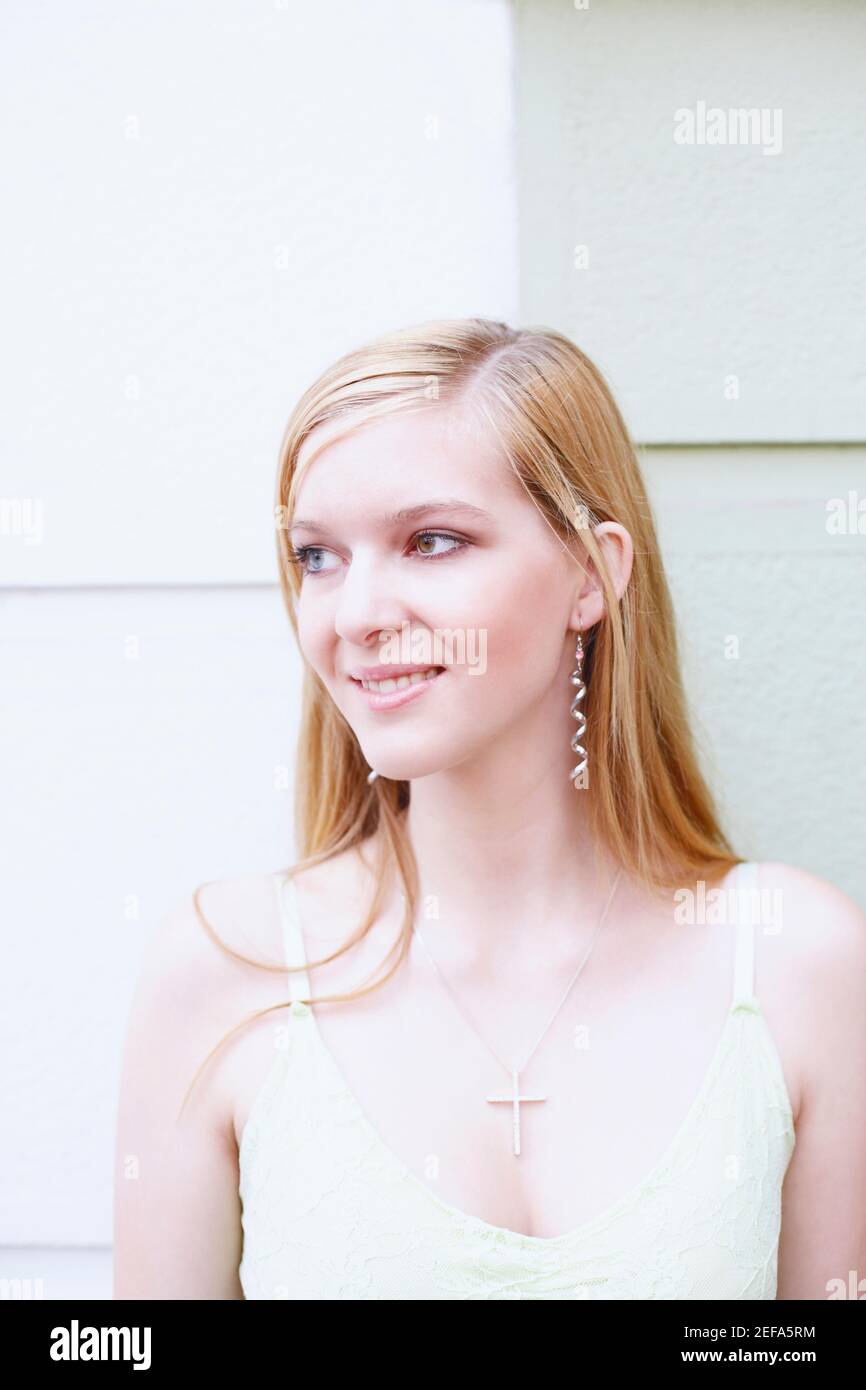 Side ways hi-res stock photography and images - Alamy