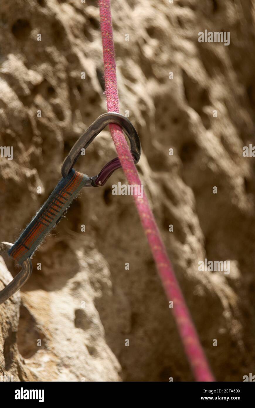 Quickdraw hi-res stock photography and images - Alamy