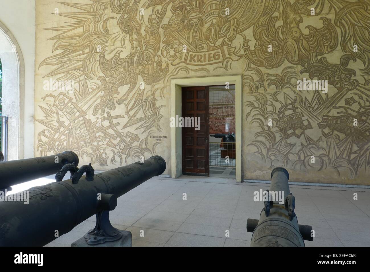 Wien, Arsenal, Heeresgeschichtliches Museum, Artilleriehalle Stock ...