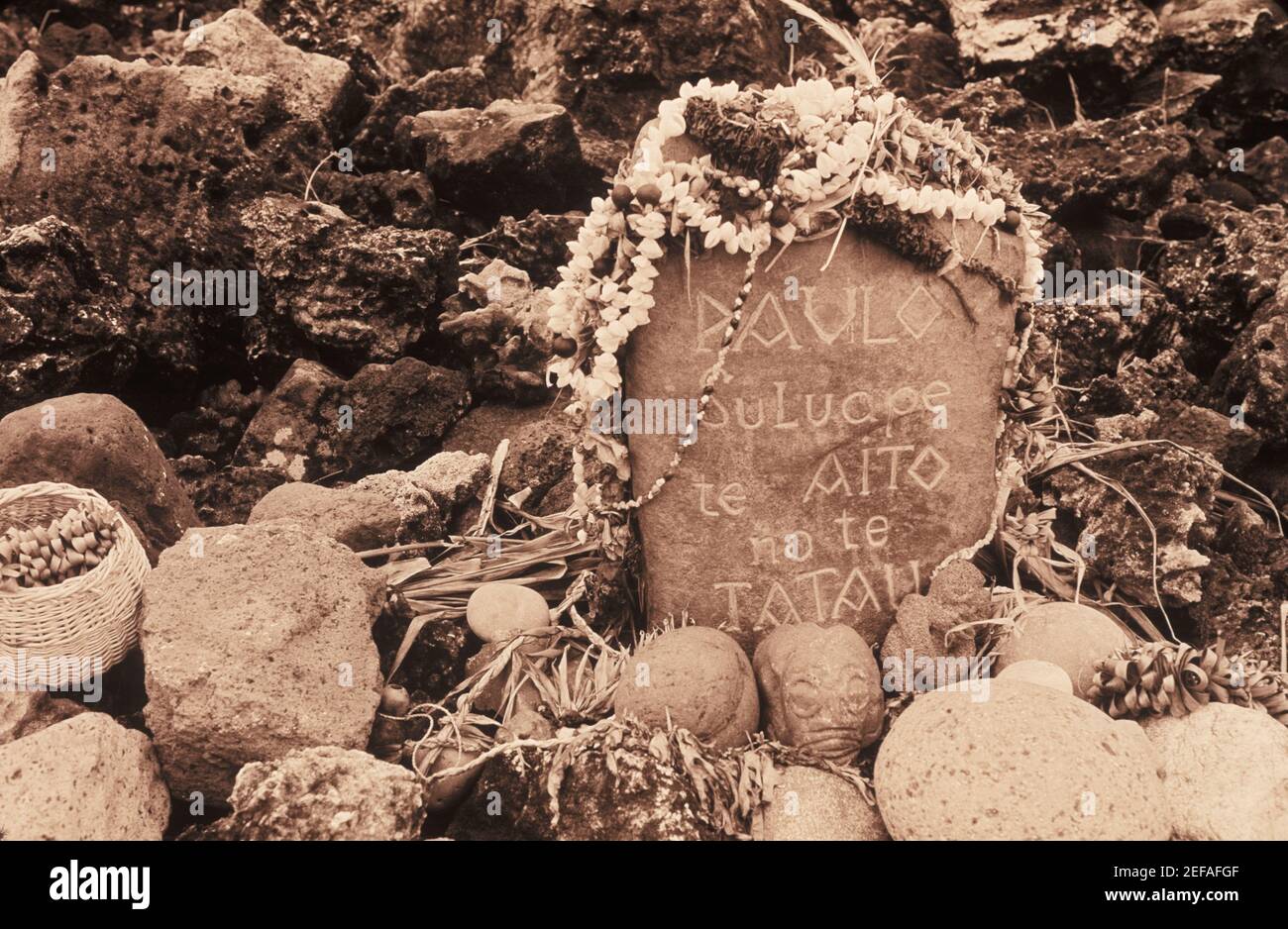 Stone carving letter hi-res stock photography and images - Alamy