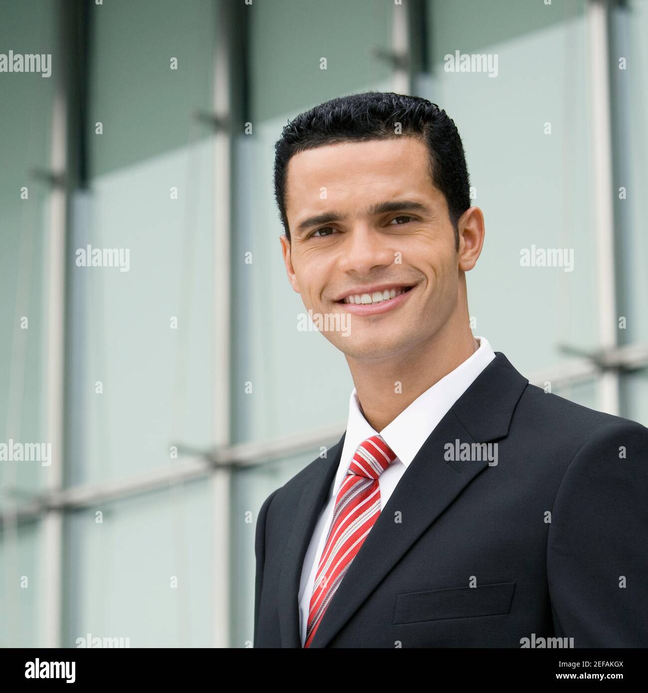 Brazilian hispanic man smiling camera hi-res stock photography and ...