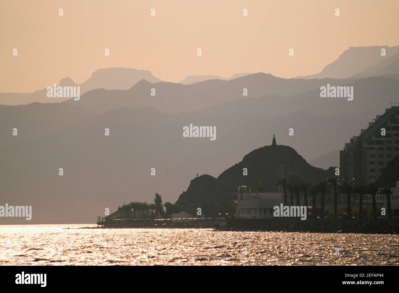 Egypt and israel border hi-res stock photography and images - Alamy