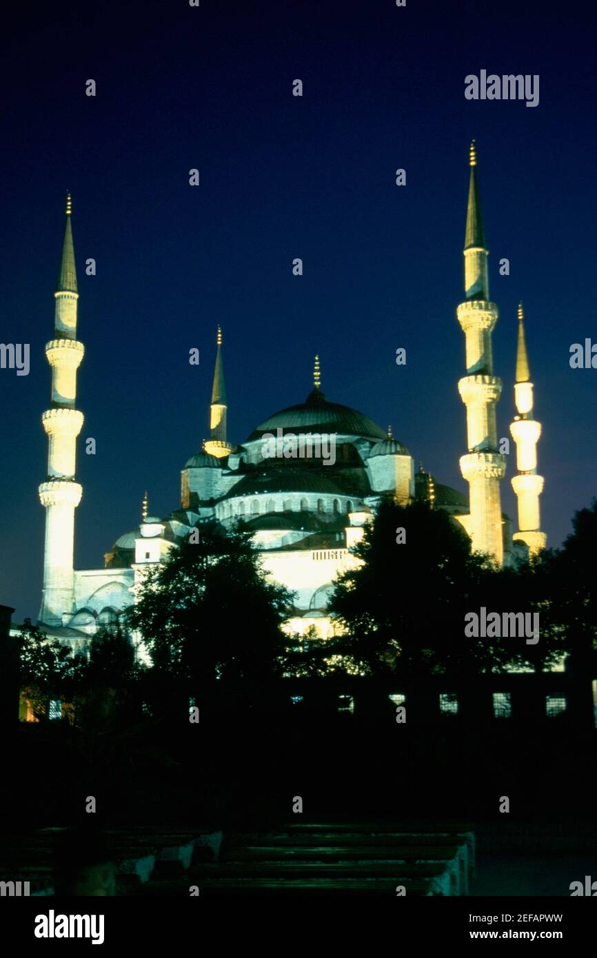 Mosque lit up at night, Blue Mosque, Istanbul, Turkey Stock Photo - Alamy