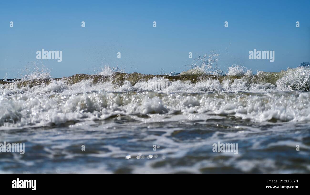 Water splash copy space wave hi-res stock photography and images - Alamy
