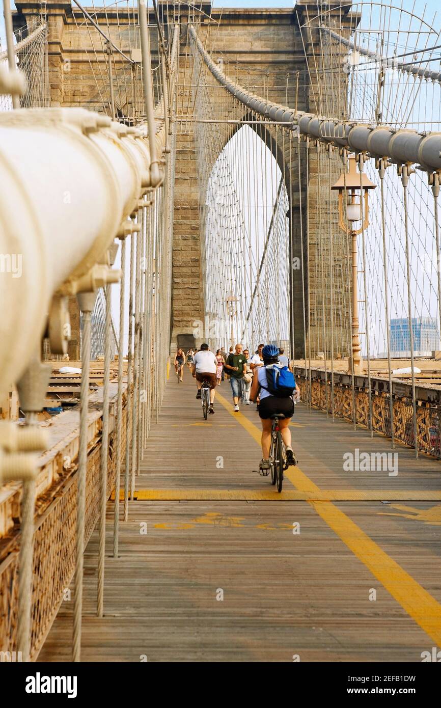 Brooklyn bridge full view hi-res stock photography and images - Alamy