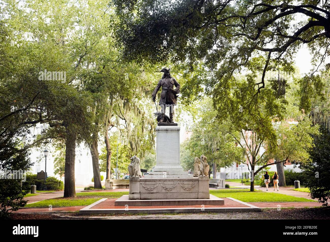 Statue in a park, James Edward Oglethorpe Monument, Chippewa Square ...