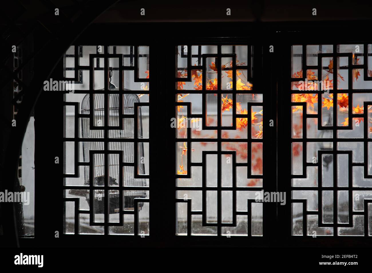 Ancient chinese architecture interior window hi-res stock photography ...