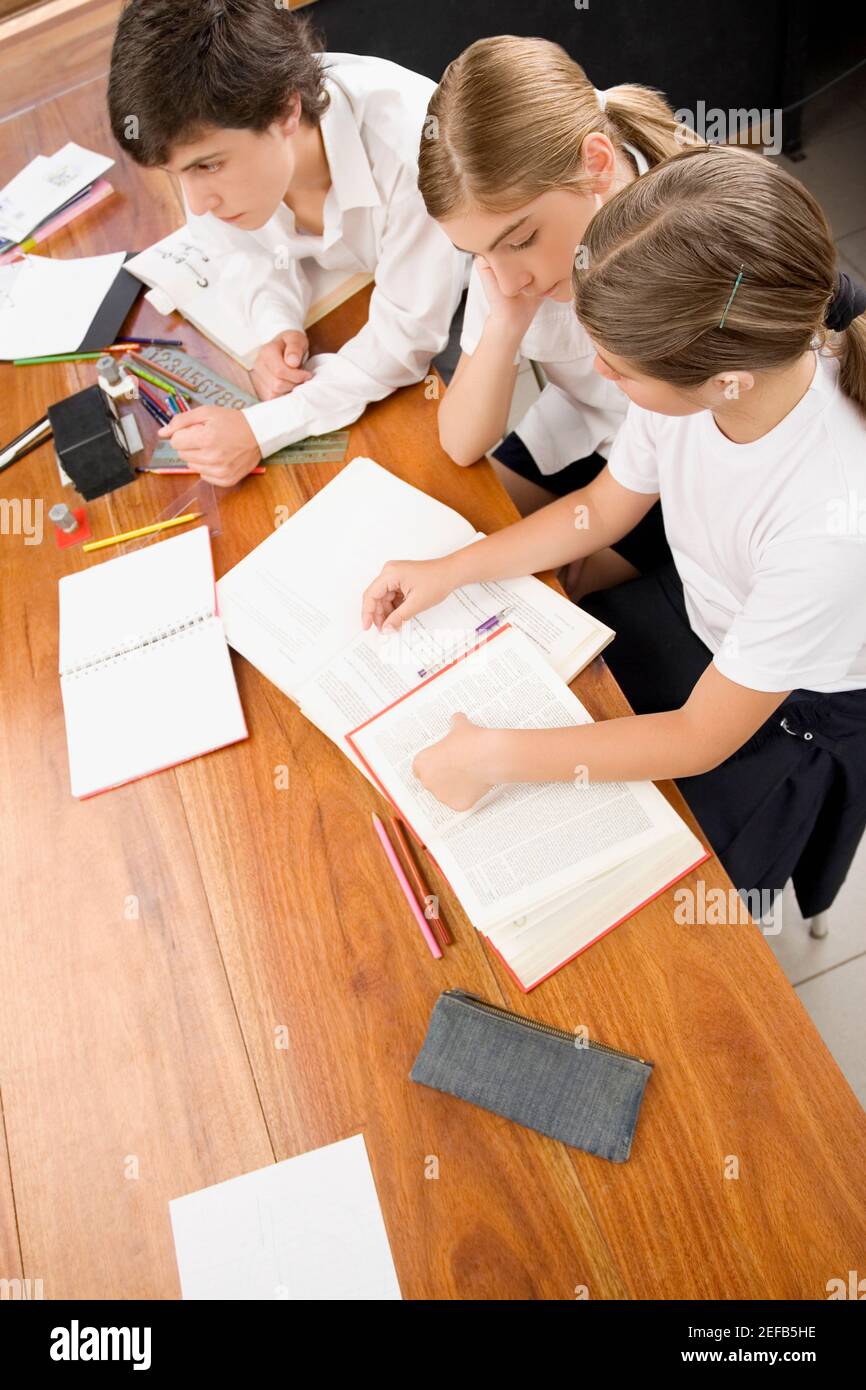 Open book side angle hi-res stock photography and images - Alamy