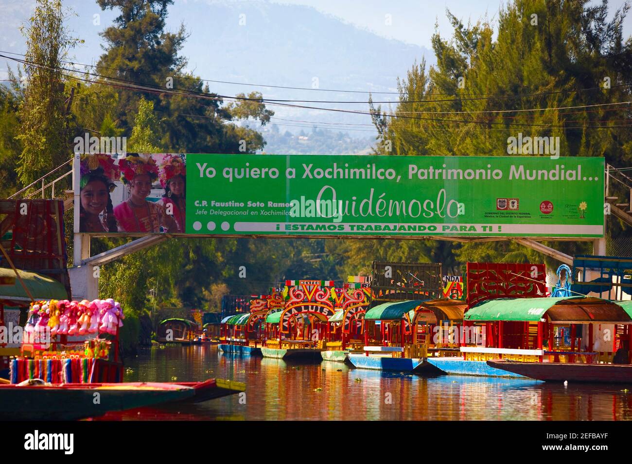 Floating garden mexico hi-res stock photography and images - Alamy