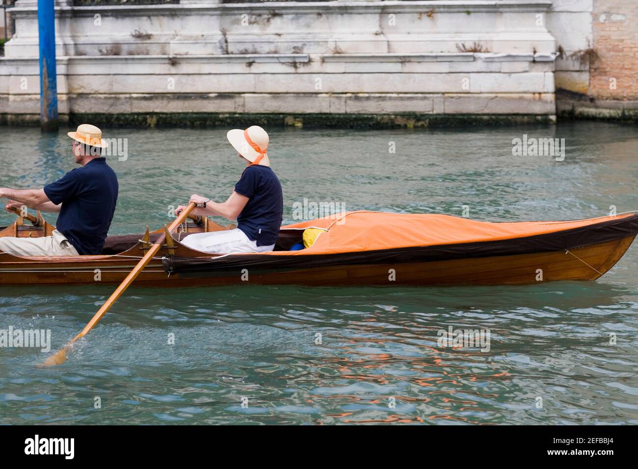 Canoe only hi-res stock photography and images - Alamy