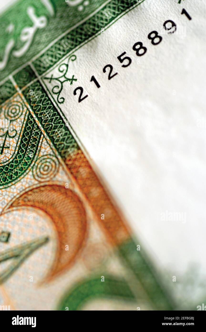 Extreme close-up of bank note Stock Photo - Alamy