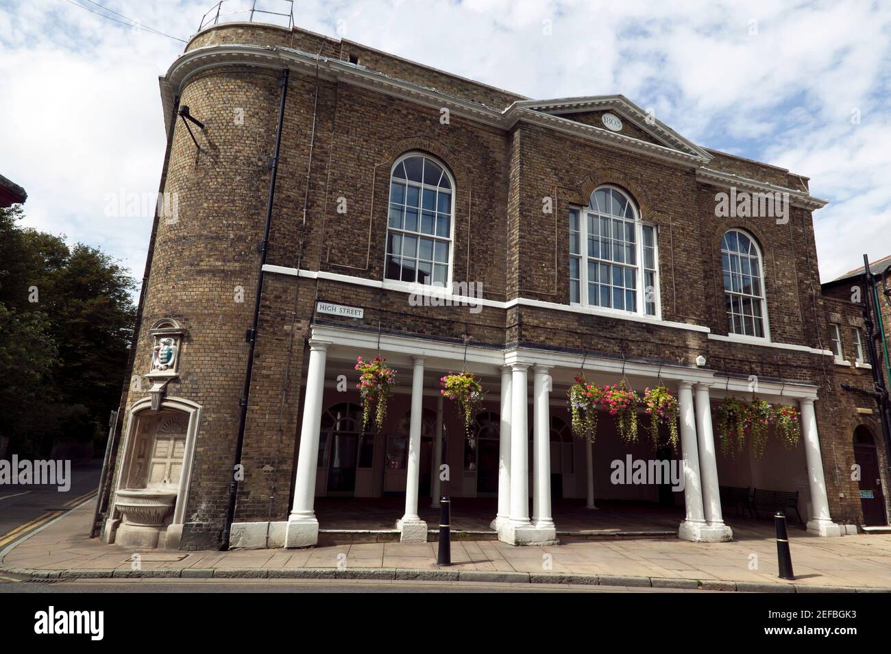 Deal kent town hall hi-res stock photography and images - Alamy